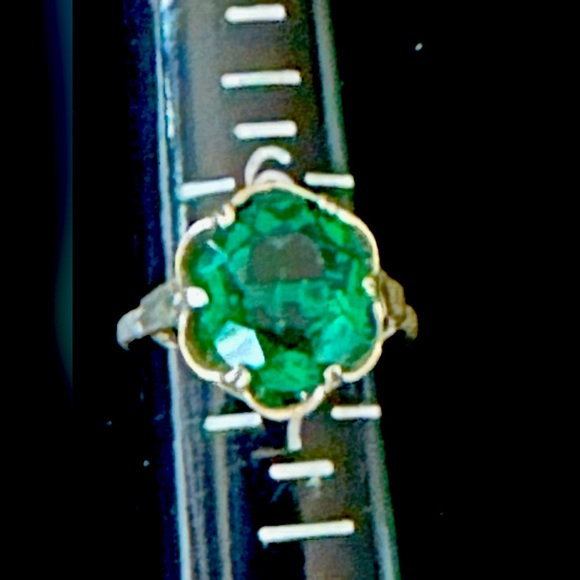 Sarah Coventry | Jewelry | Sarah Coventry Ring Emerald Green Glass ...